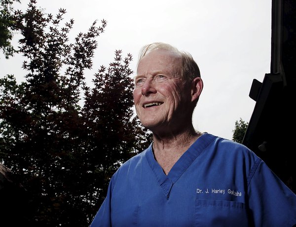 Approaching 80, Tulsa doctor set to climb Kilimanjaro