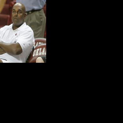Former Sooner Terry Evans says vacancy is his 'dream job'