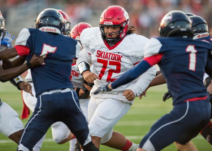 Colton Sutton, Skiatook rumble past Hale, 47-13