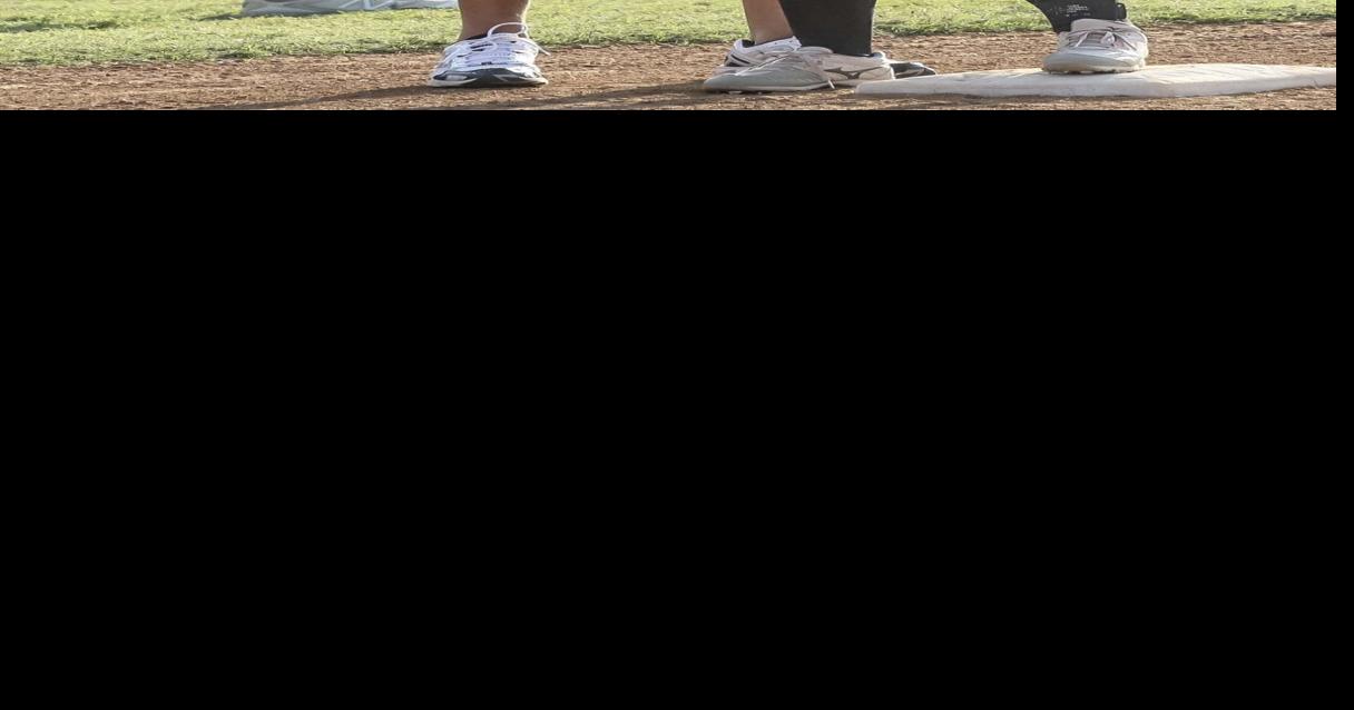 Photo gallery: Coweta Lady Tiger Softball slams Verdigris 10-2