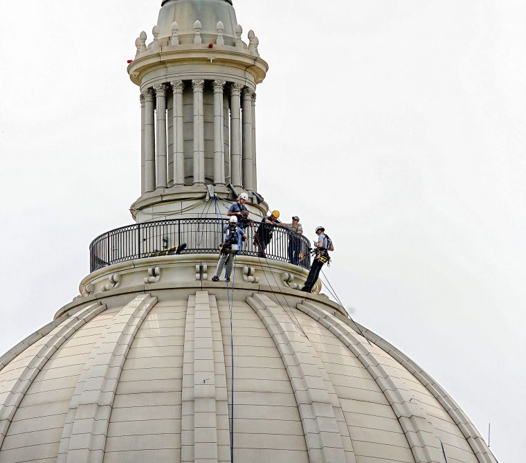 Cracked state Capitol dome could boost repair costs