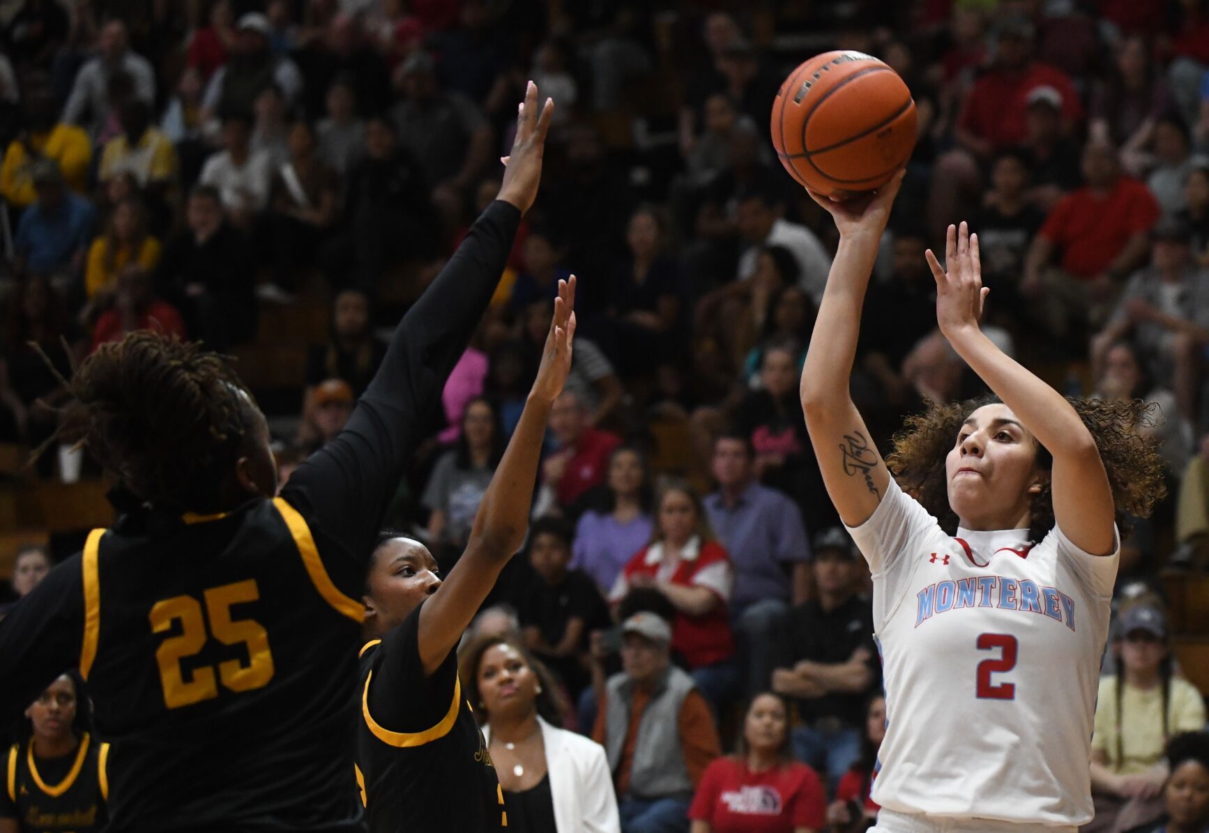 Aaliyah Chavez officially signs with OU women's basketball