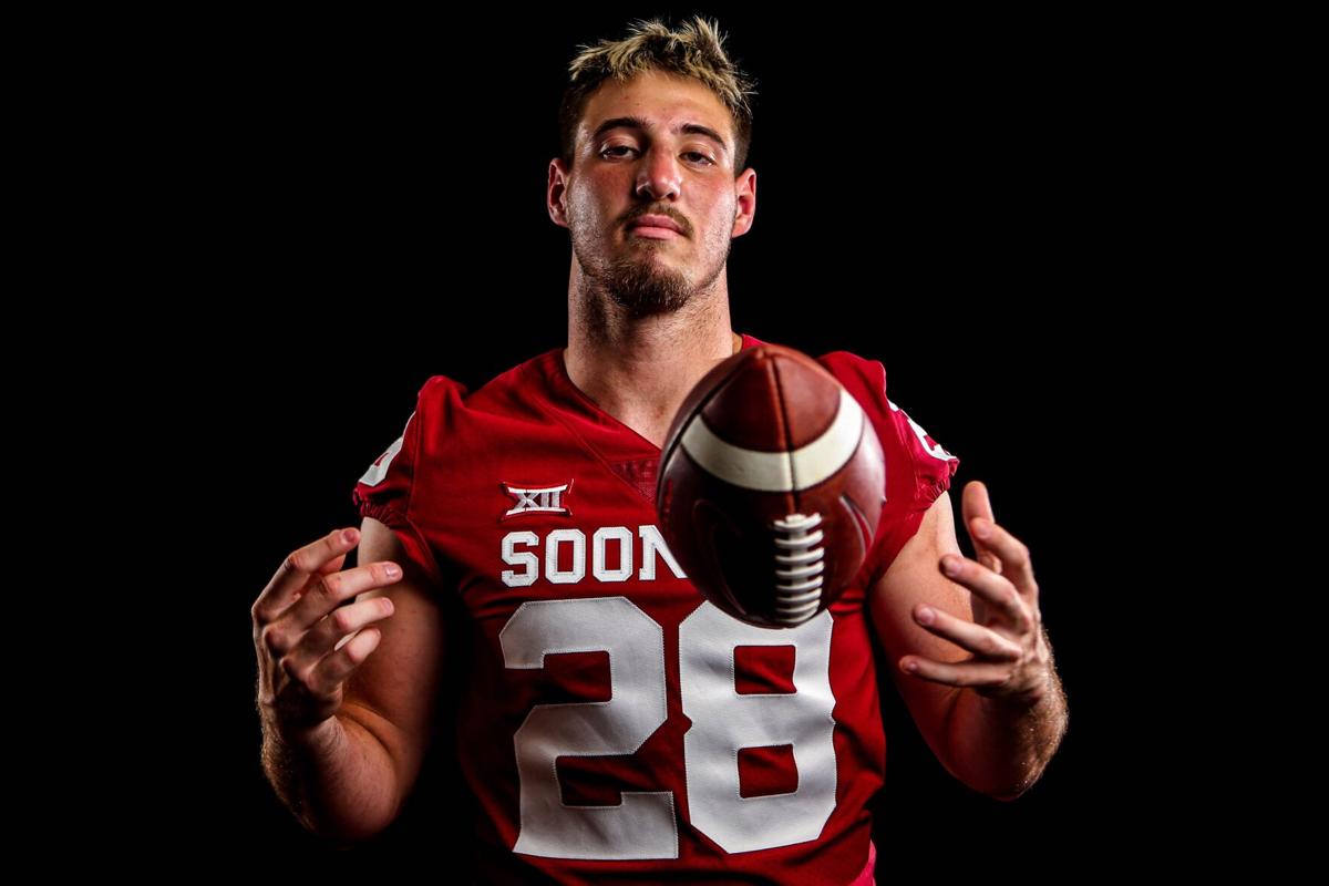 Danny Stutsman gets early workout prep with OU football