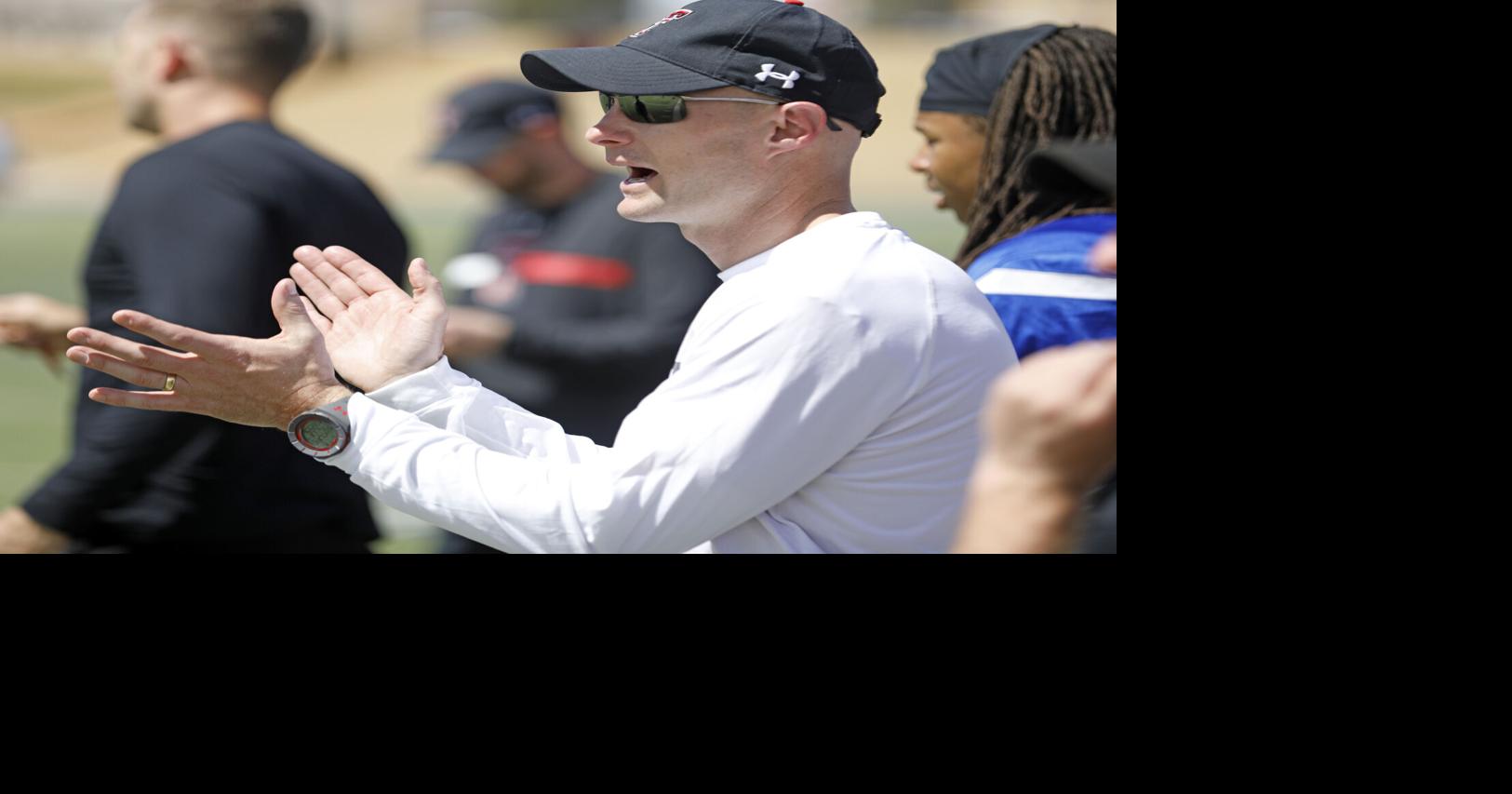 Who is Kevin Johns, OU football's interim quarterback coach?