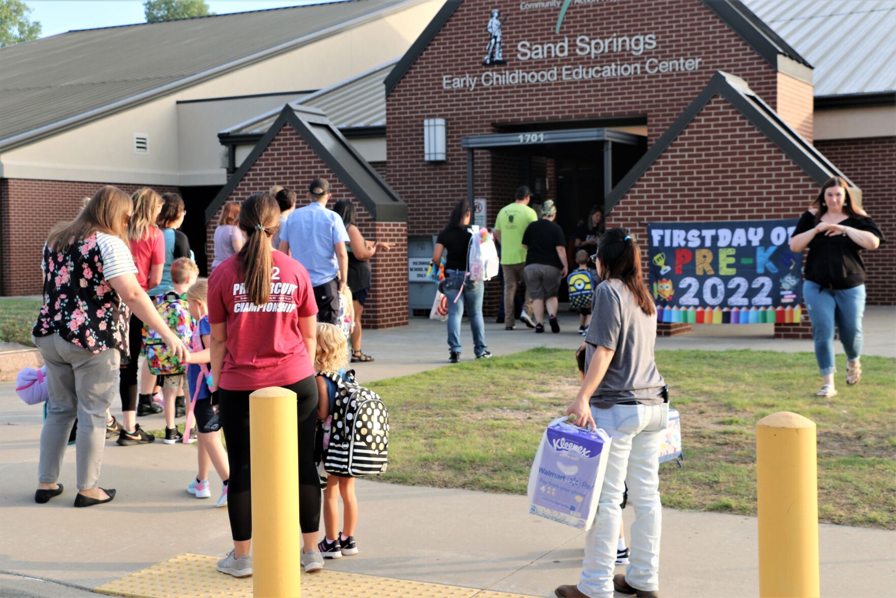 Photos: Sandites head back to class for first day of school 2022-23