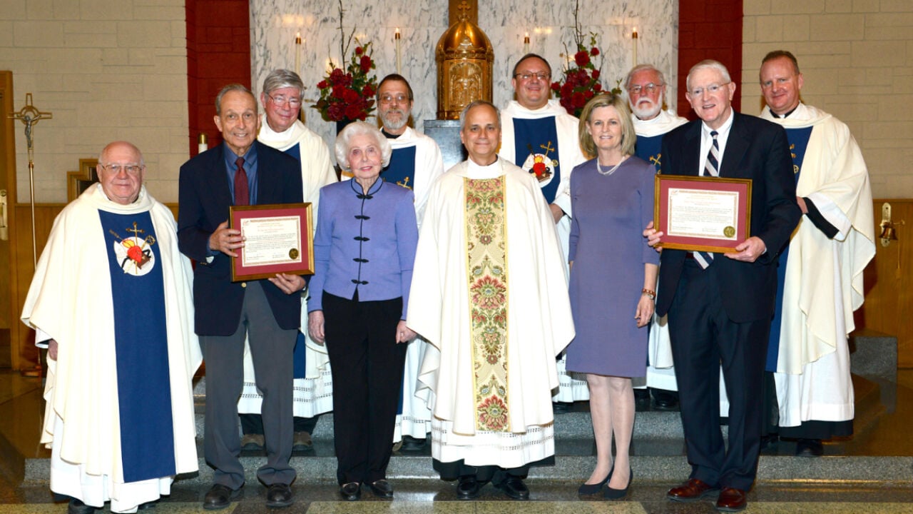 What are Pope Leo XIV's ties to Tulsa's Cascia Hall?