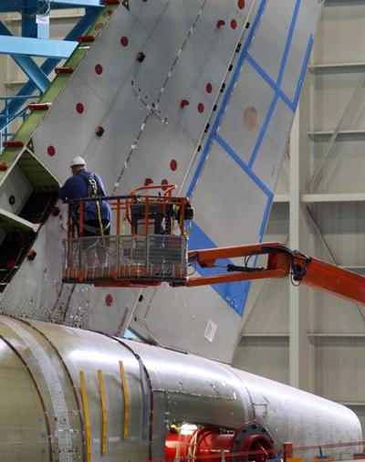 Airbus, Boeing face 'white-tail' jets