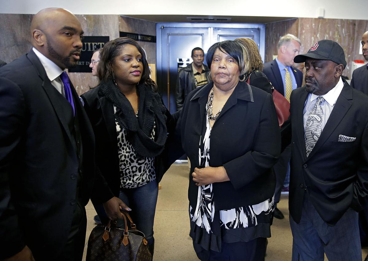 Crutcher family GoFundMe at issue in new court fight over slain man's ...