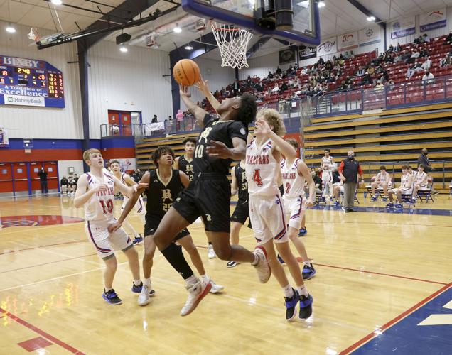 Tyler Pinder, Anthony Allen lead Broken Arrow's upset rout over Bixby
