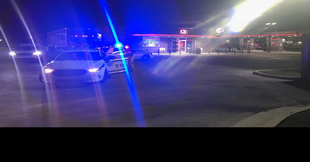 Security guard shoots man at QuikTrip on East Admiral Place