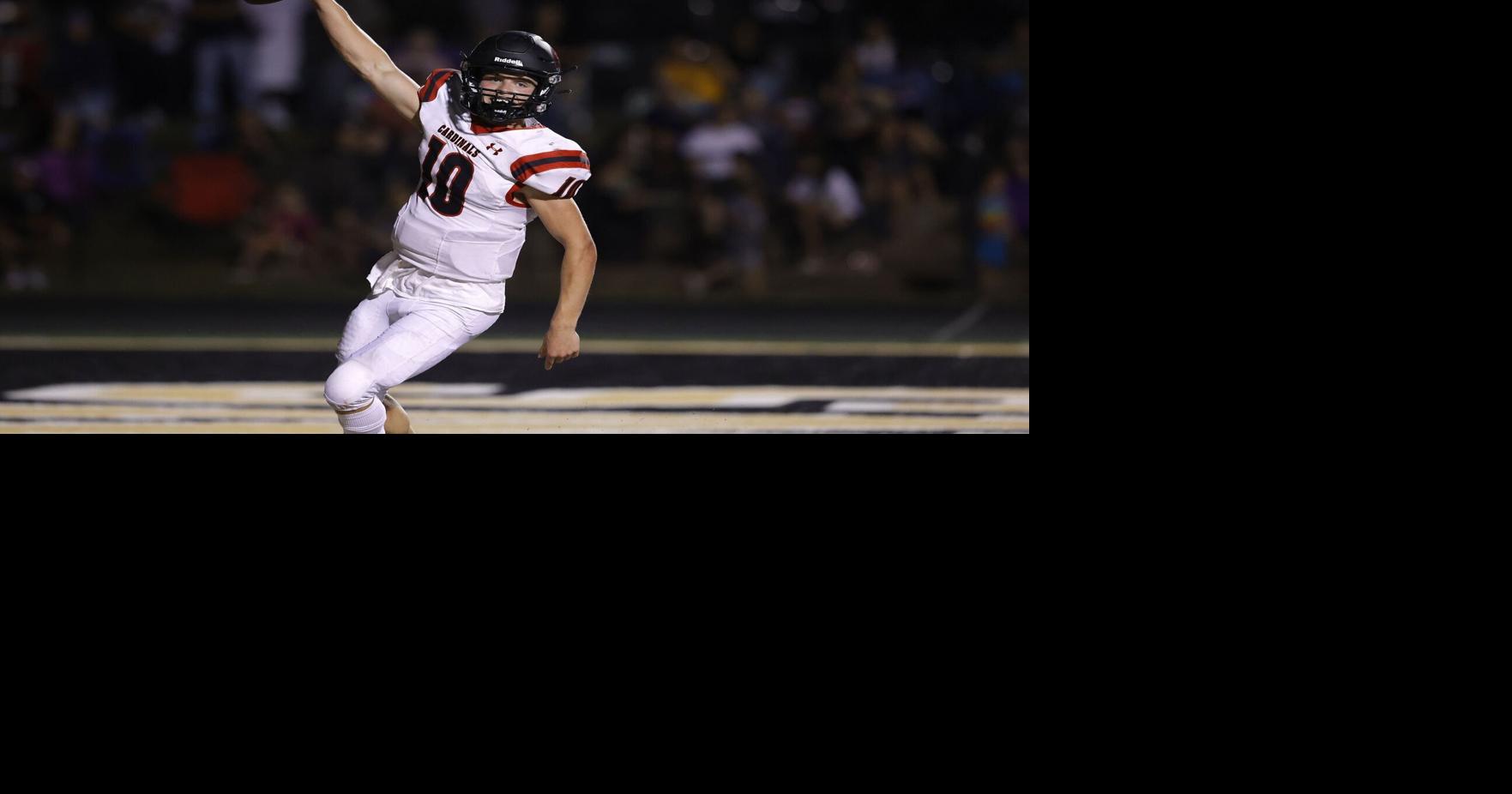Verdigris shuts down Berryhill 28-0 behind defense, Caden Parnell's running