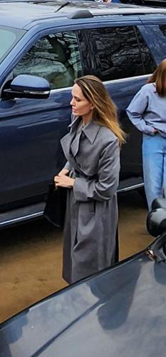 Angelina Jolie Outsiders Musical Cast See Outsiders House