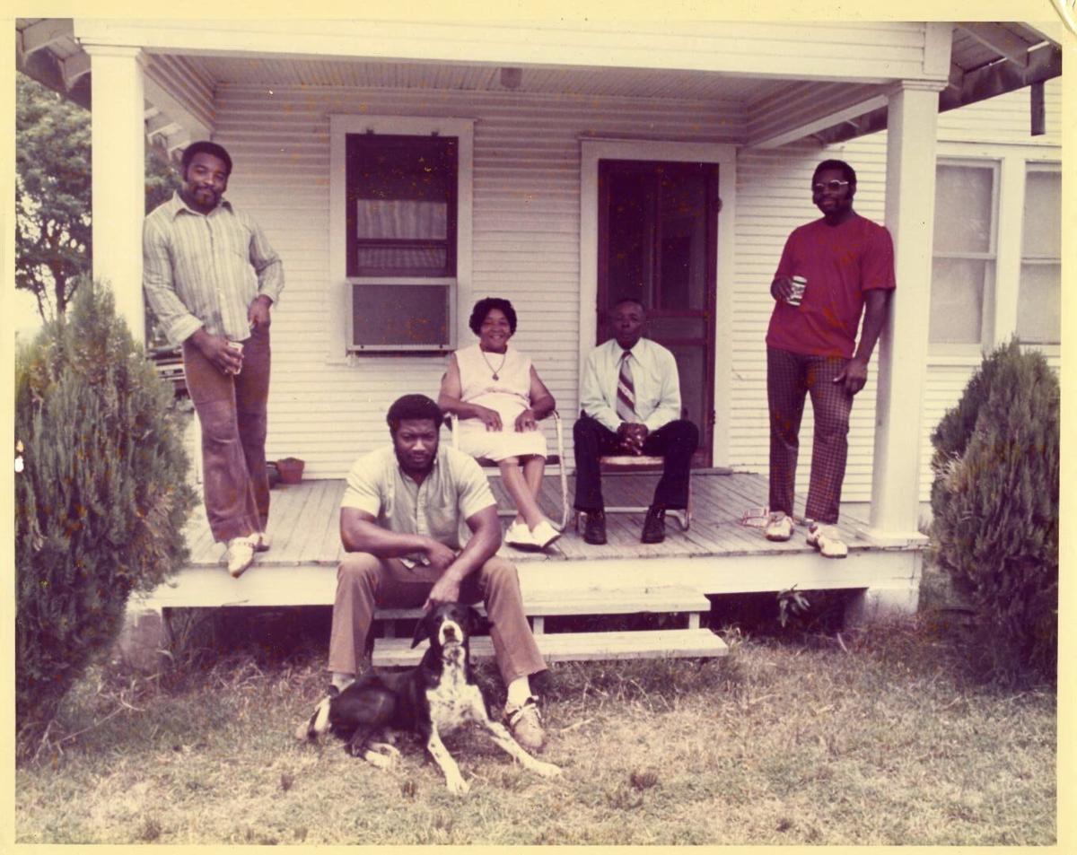 Photos: The Selmon brothers