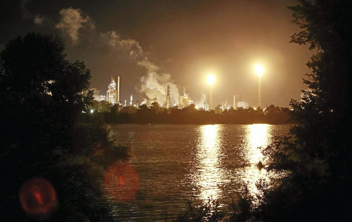 SEEN: Refinery lights the Arkansas River | Entertainment | tulsaworld.com
