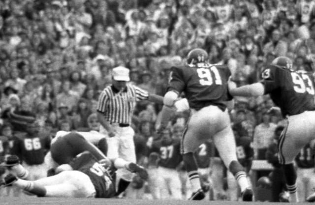'Our chance to honor the first family of Oklahoma football': Selmon ...