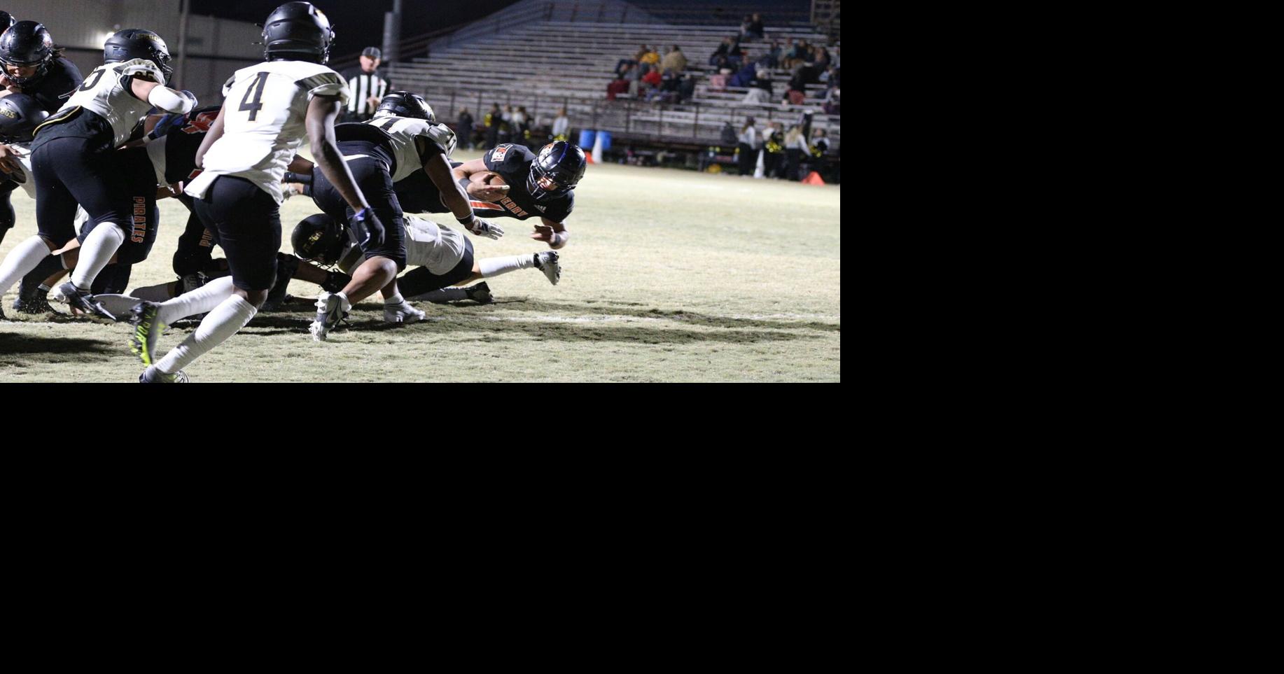 Sperry set for playoff opener at Adair after Week 10 win