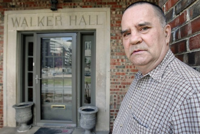 Walker Hall teaches mentally ill life skills