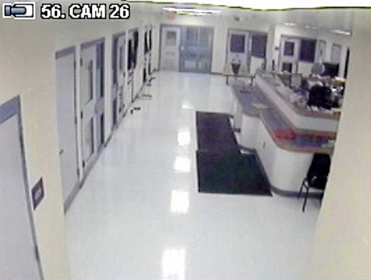 Jailer testifies about security camera footage of inmate's beating