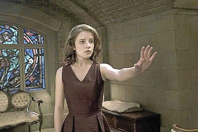 People to Watch: Samantha Isler takes Hollywood roles in stride