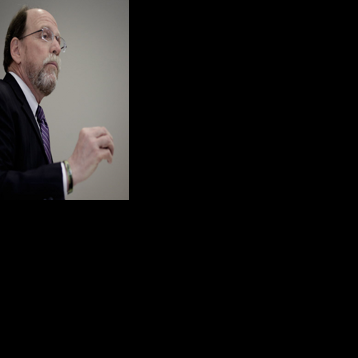 Key witness in Sweeney murder case shoots self after standoff