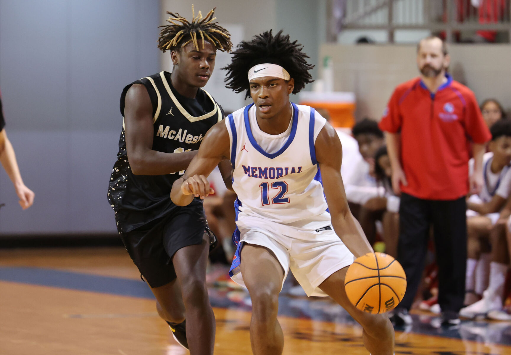 Boys basketball: Notes, rankings, games and players to watch