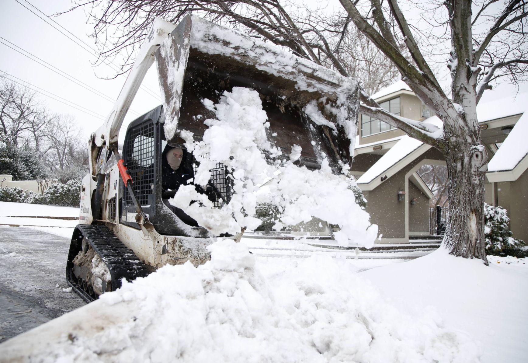 Gallery: Snow falls on Tulsa area, northeast Oklahoma