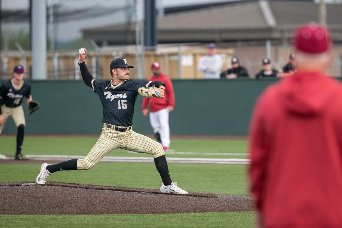 Broken Arrow's Kade Matthews sparks Tigers past Rams