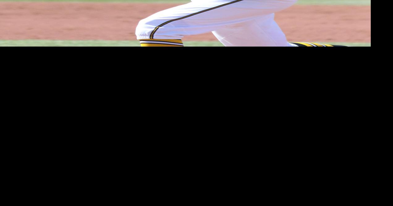 BASEBALL: Sandites win home opener with 8-3 win over Midwest City