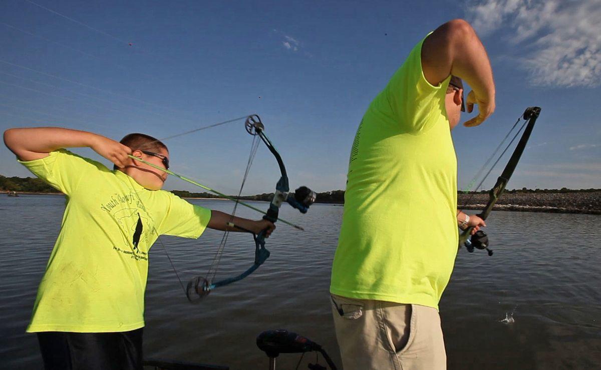 National Bowfishing Championship weekend underway at Bass Pro Shops