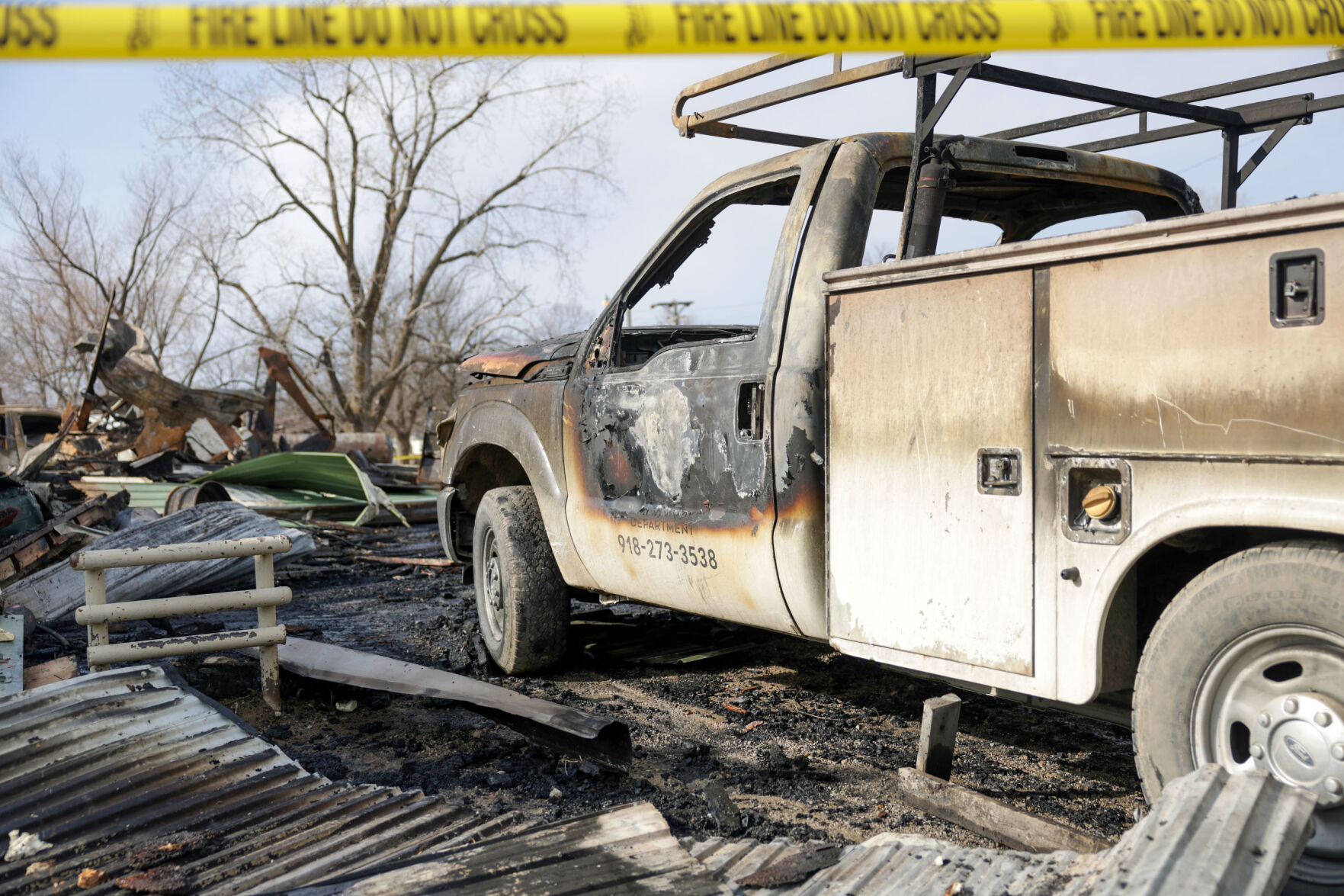 Fire destroys city of Nowata Public Works building, vehicles
