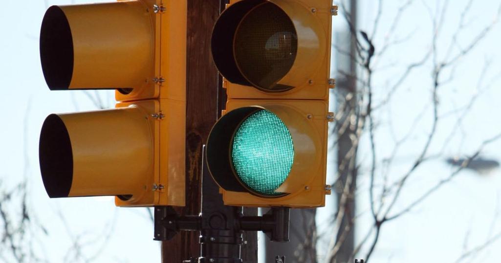 Flashing yellow light signals to appear at select city intersections