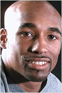Former NFL player LeShon Johnson's dog fighting trial begins
