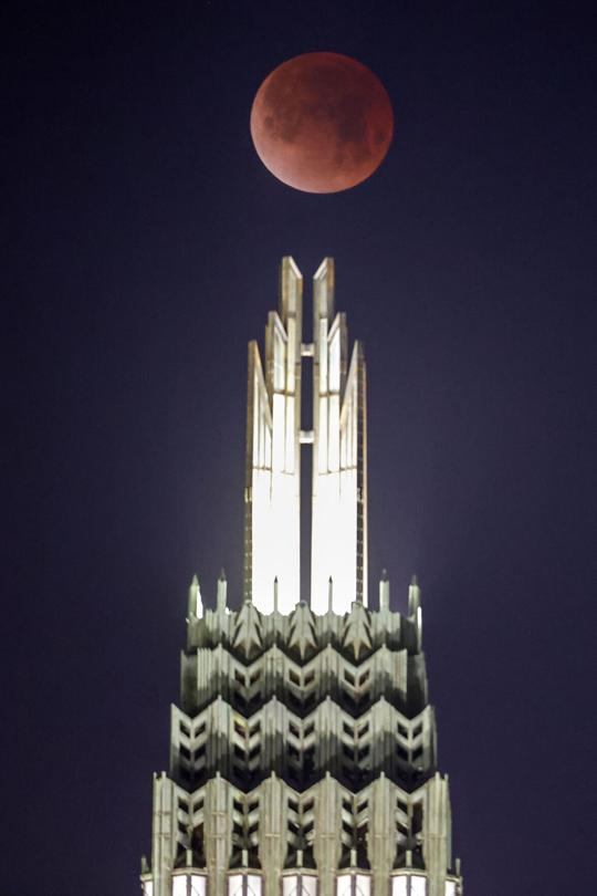 March 3 total lunar eclipse timing, forecast for Oklahomans