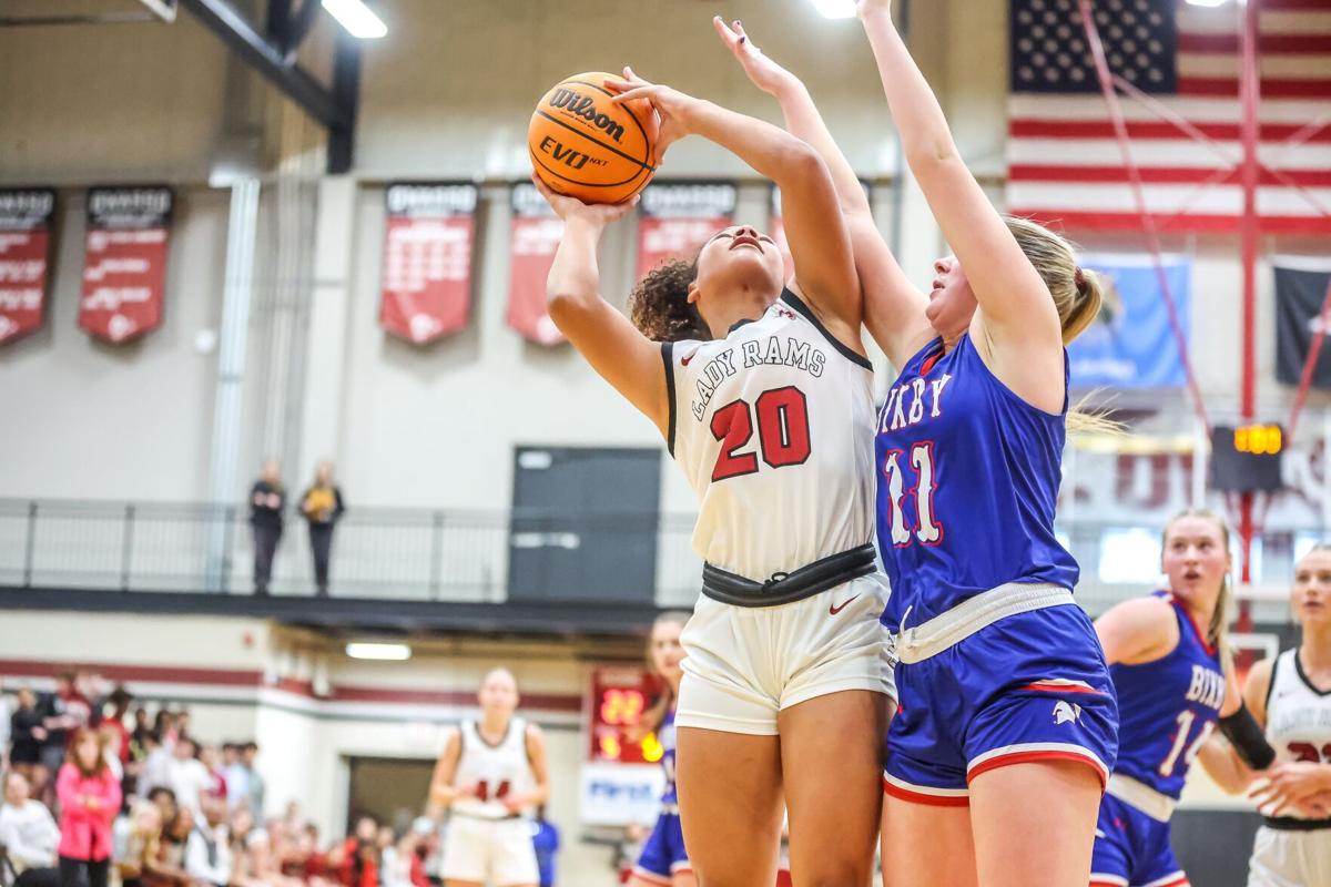 Makenna Yokley, Jayelle Austin lead Owasso to win