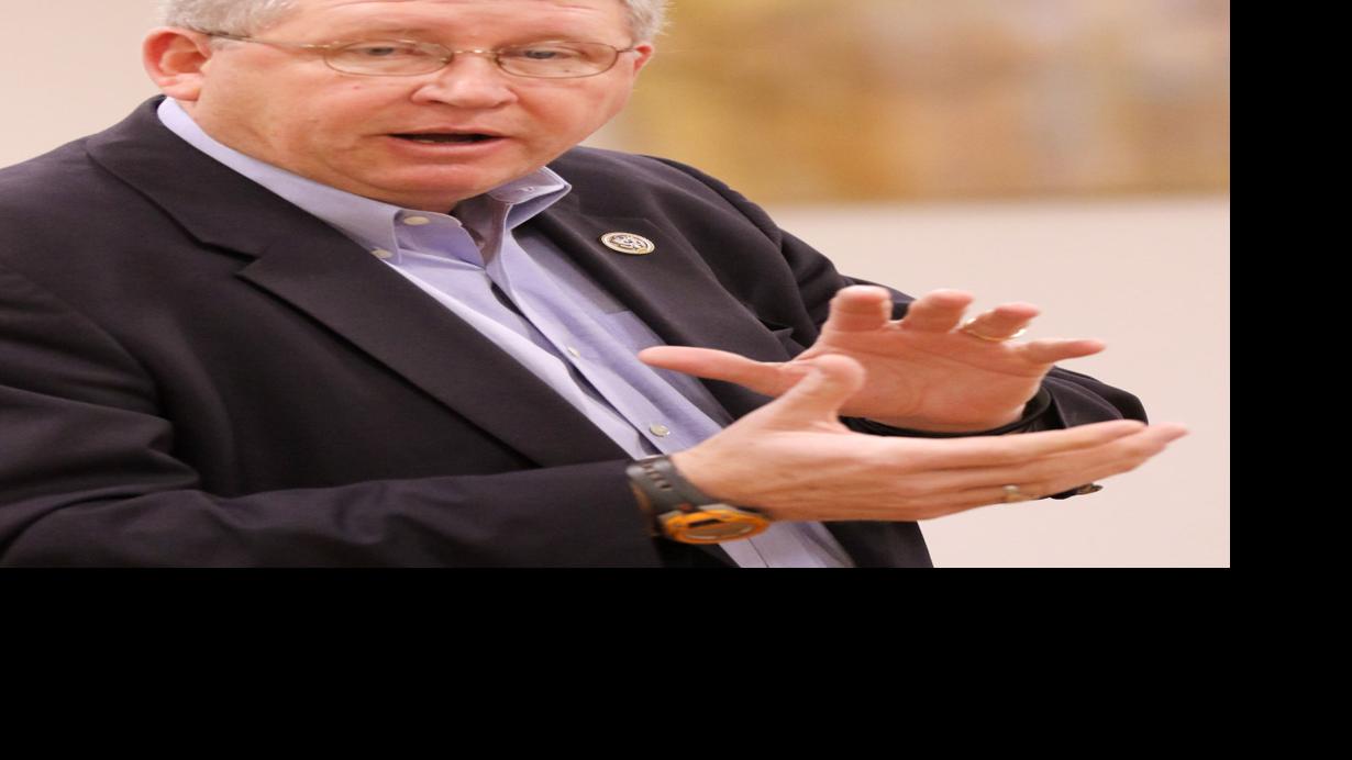 Veteran Congressman Frank Lucas offers advice to new 1st District ...