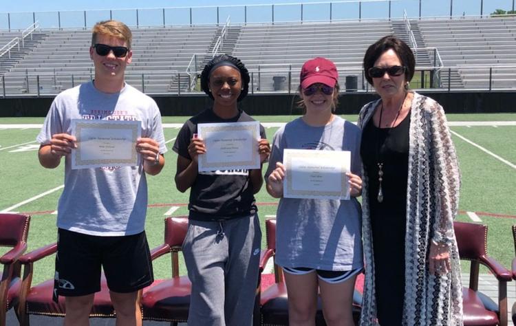 Wagoner seniors receive Odom scholarships