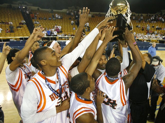 Booker T. Washington repeats as Class 5A boys basketball state champions