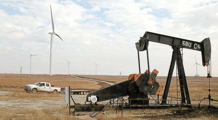 Federal judge postpones implementation of new oil-field regulations in ...