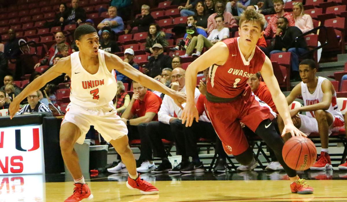 Owasso boys shoot past Union, 72-57