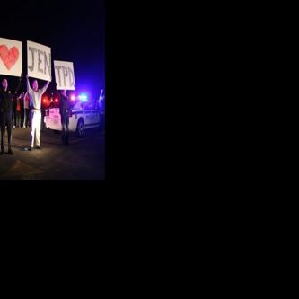 Thin blue line: Show of support