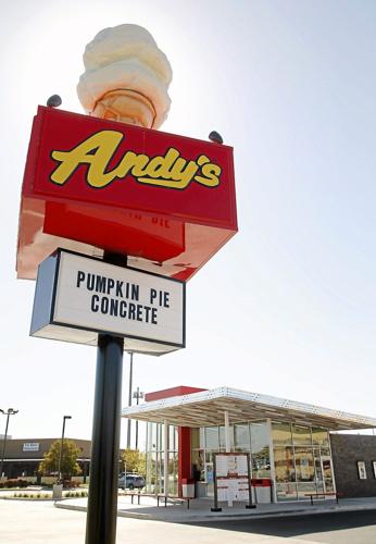 Review: Andy's Frozen Custard goes old style in new location