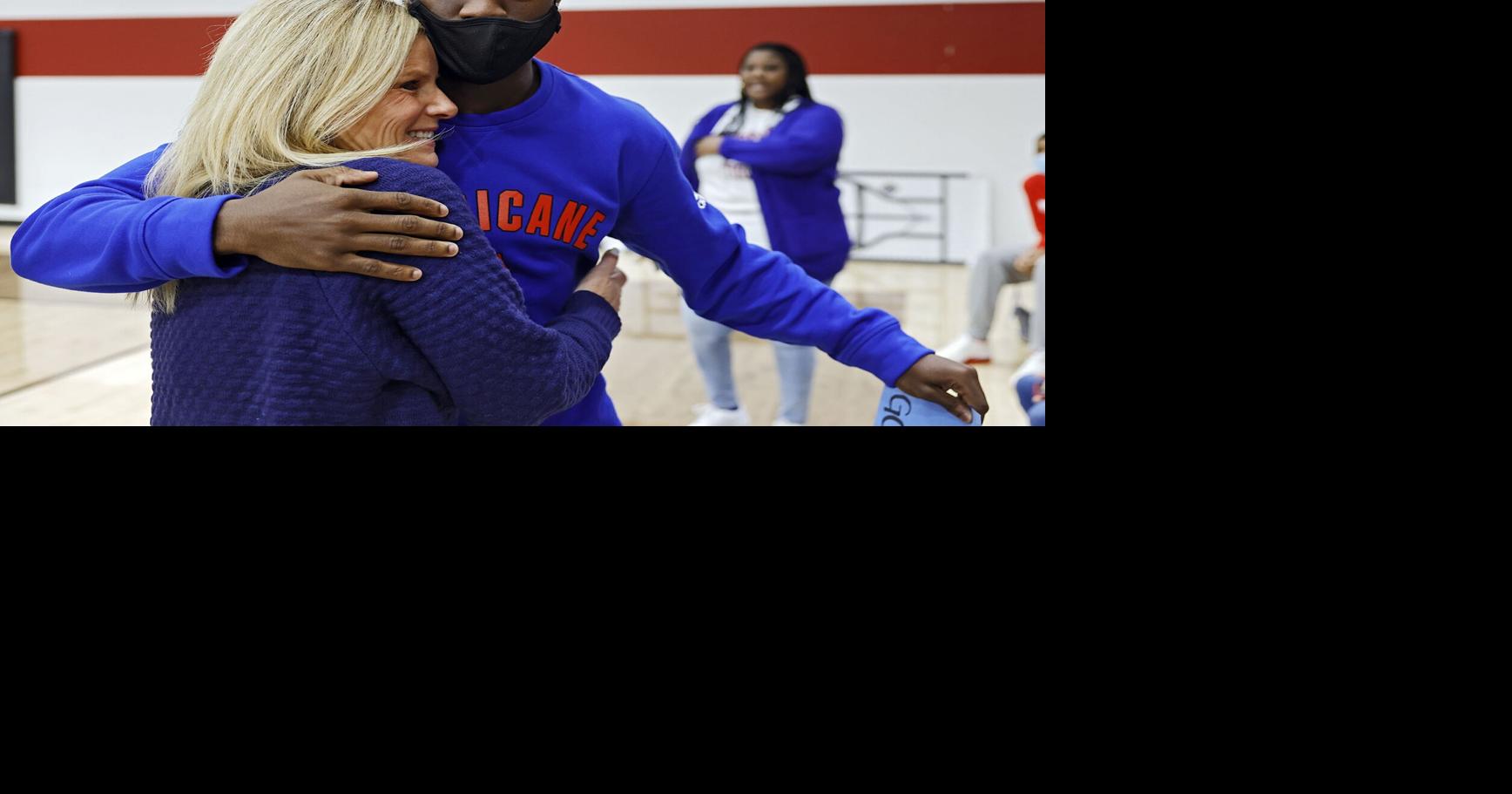 Tulsa adds three to signing class, including Beggs' Kyron Grayson