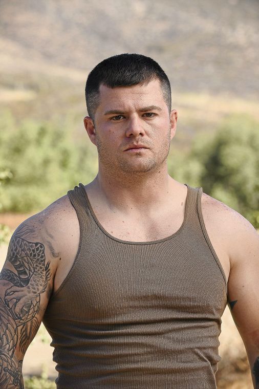 Kiefer's Lee Barber competes on 'Steve Austin's Broken Skull Challenge ...