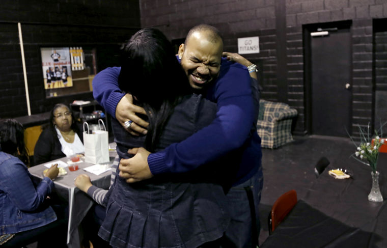 Shawn Jackson returns to McLain High School 'a hero'