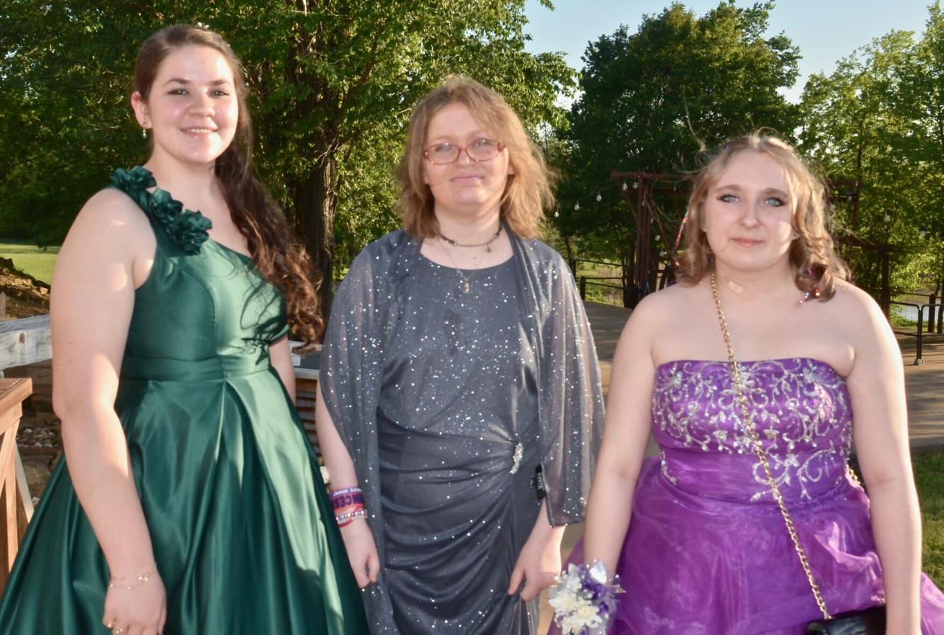 Photos: Wagoner High School prom 2024