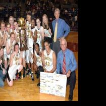 Lady Sandites Mannford tourney champions