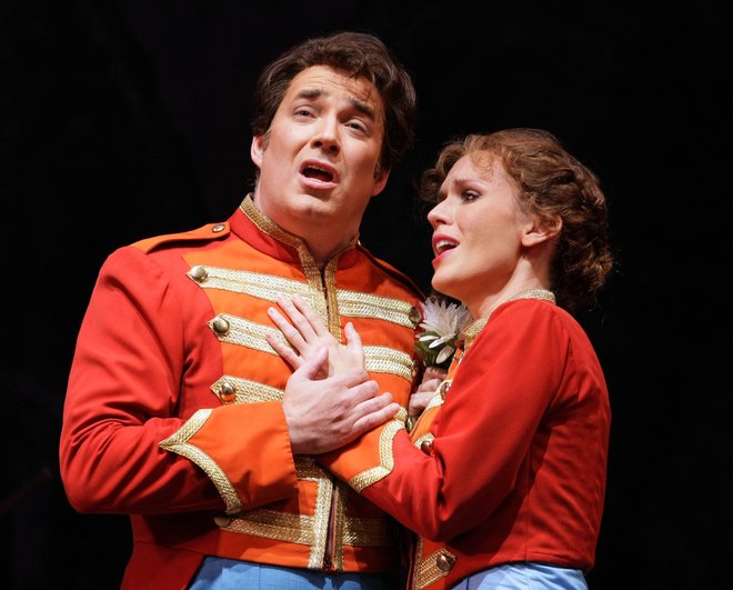 Tulsa Opera's 'Daughter of the Regiment' dazzles