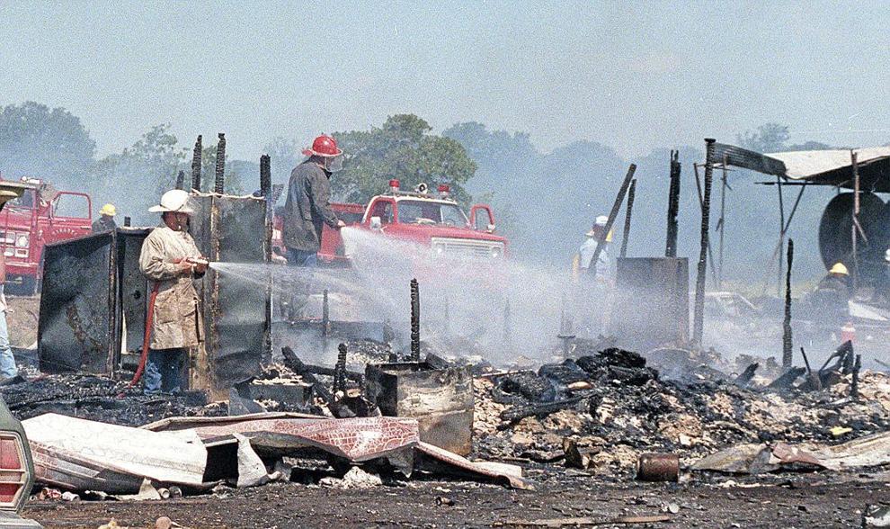 Oklahoma fireworks factory explodes in June 1985 | Photos