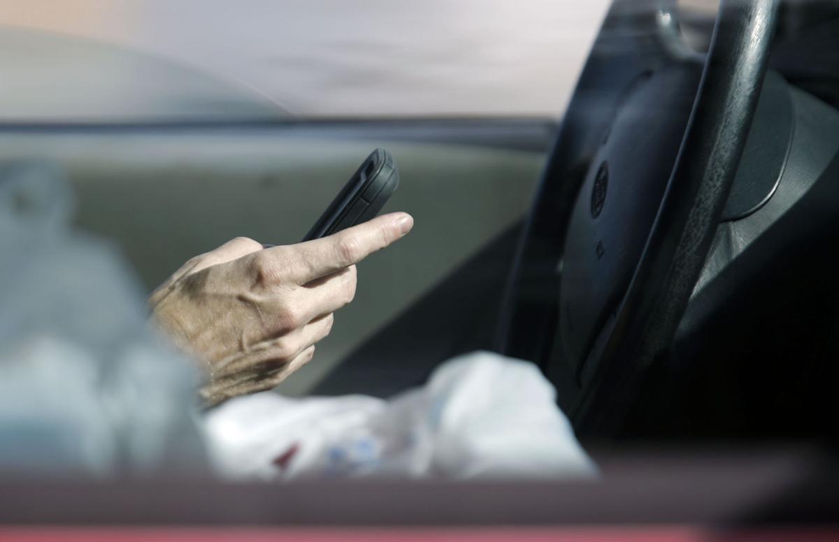 Letter: Bye-bye phones