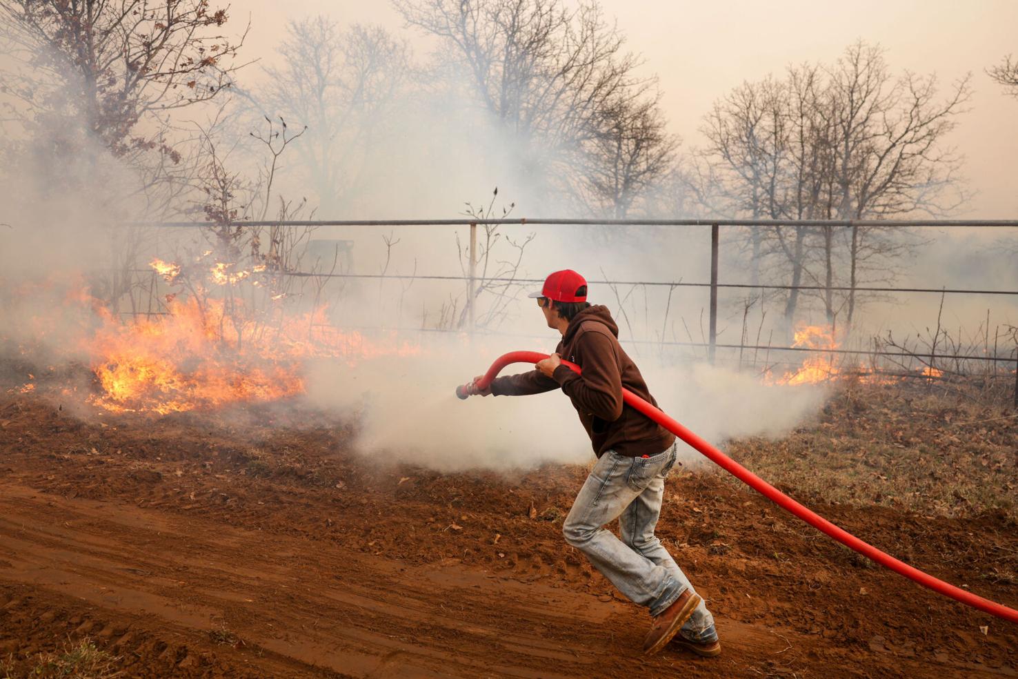 Mannford fire evacuees talk about returning to burned homes